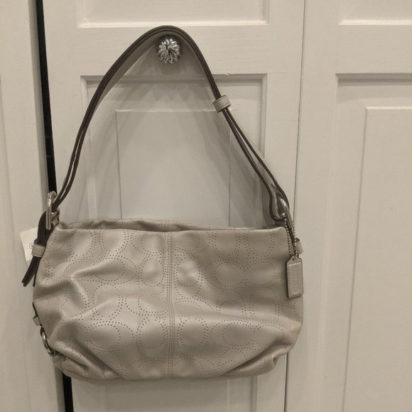 Coach | Bags | Coach Signature F714 Leather Shoulder Bag Grey | Poshmark